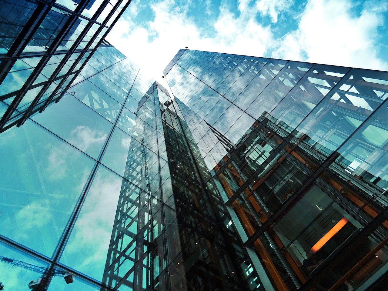 The Sinking Problem of the Millennium Tower